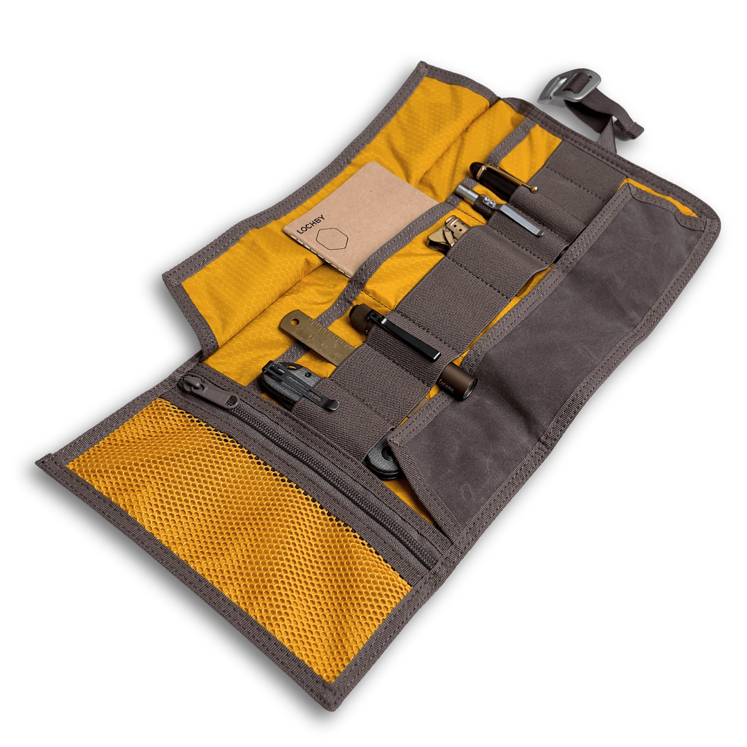 LOCHBY Tool Roll: Waxed Canvas Multi-Pocket Everyday Carry Roll